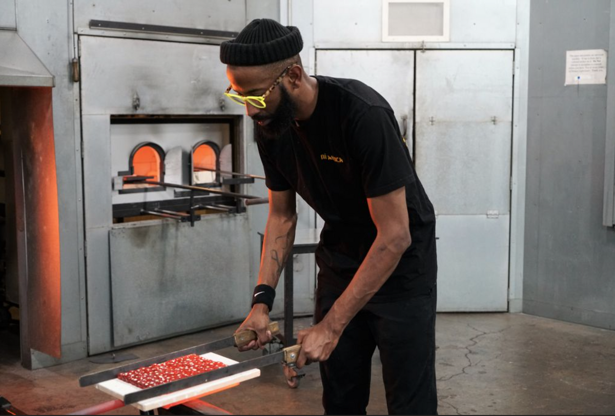 Corning Museum of Glass Artist in Residence – Cedric Mitchell Design
